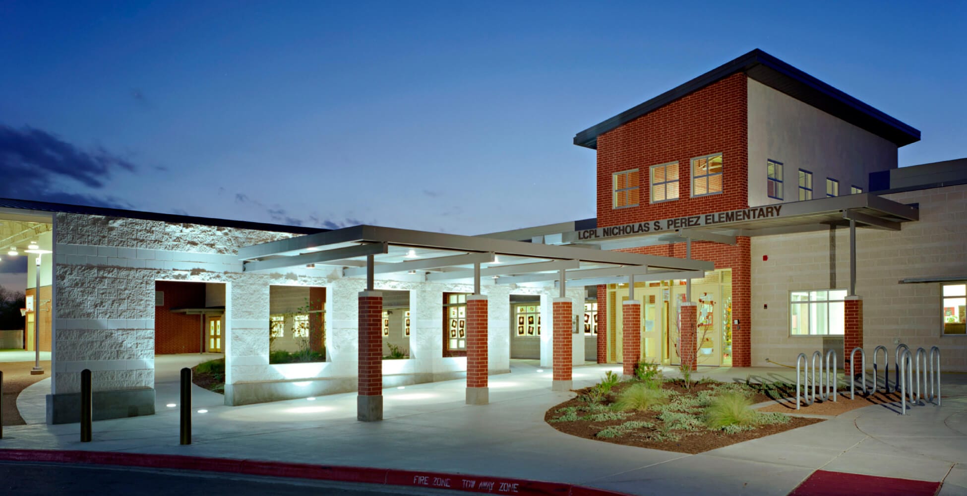 AISD Perez Elementary School - Method Architecture