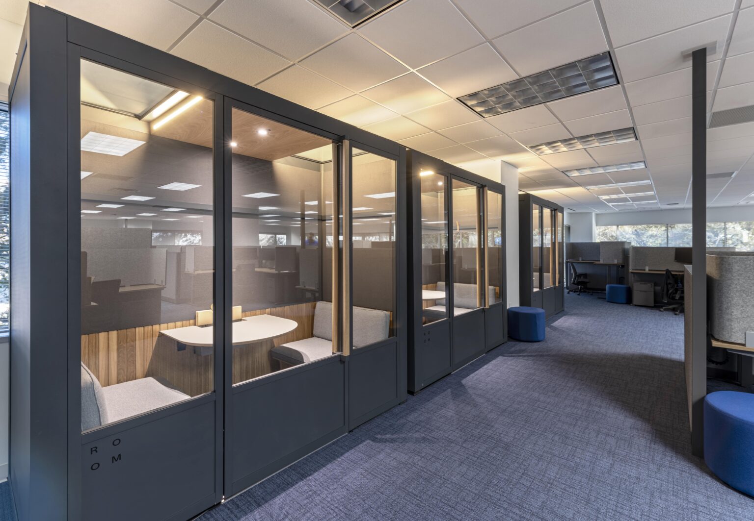 10 Awesome Office Lobby Reception Designs | Method Architecture